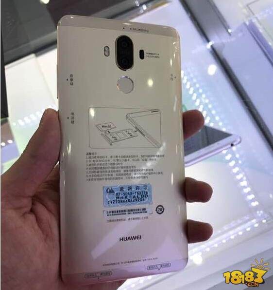 华为Mate9国行真机曝光：首款安卓7.0手机 18183Android游戏频道