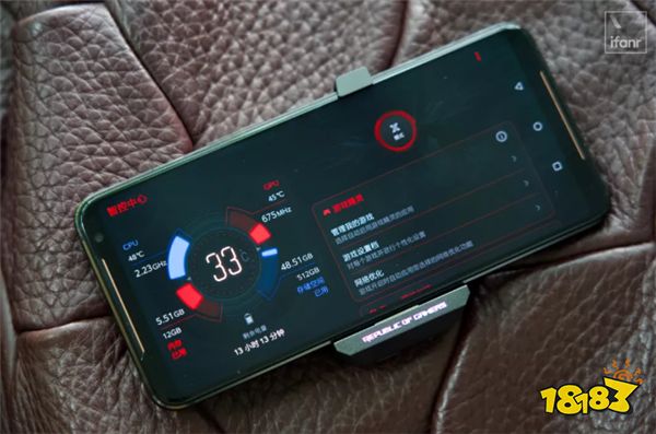 ROG Phone 2 评测：更重的 Android 手机，更重量级的 Android 手机_18183.com