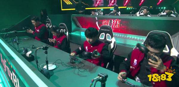 PEL和平精英4AM成打工皇帝 AgFox拿下胜利_18183和平精英专区