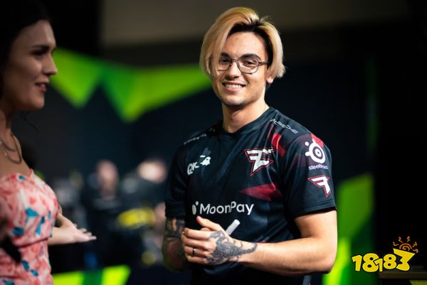 从被霸凌到两夺大满贯——Twistzz的故事