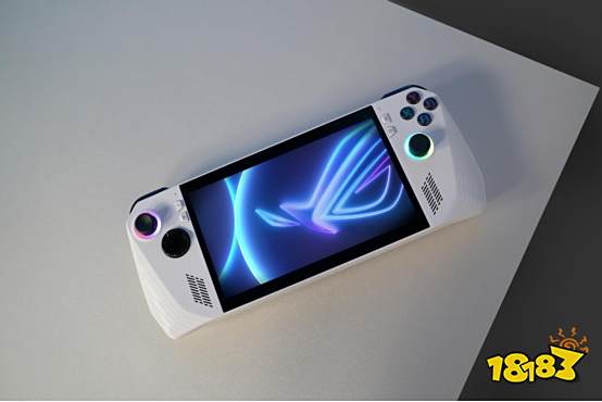 ROG首款掌机发布：AMD定制处理器与120Hz电竞屏加持 3A游戏全场景畅玩_18183.com