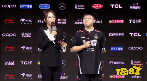 “Uzi哭了”登顶微博热搜 网友：纯粹的热爱让人感动_18183.com