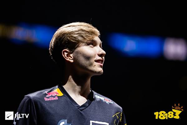 ZywOo已在2023年TOP1争夺中领跑