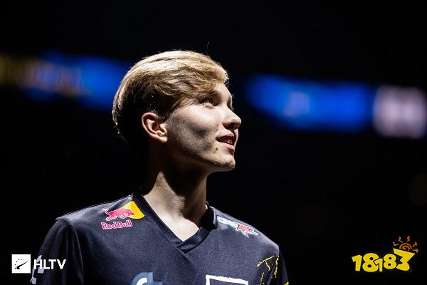 m0NESY：Dota2已经4000分，一个月有望制霸天梯_18183.com