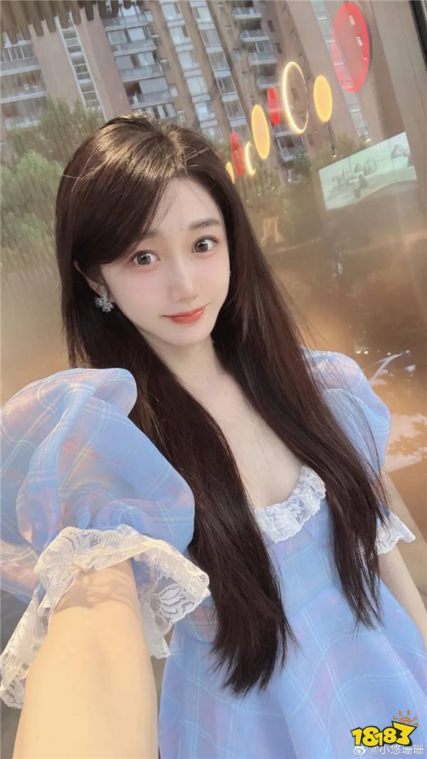 【LOL初代女神】LOL美女主持小悠珊珊，你还记得她吗？_18183抖音专区