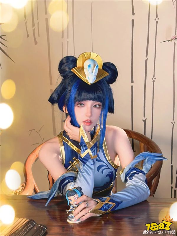 【LOL老婆】Rita又出神级cos青花瓷拉克丝！称cos塔姆也不是不行？_18183抖音专区