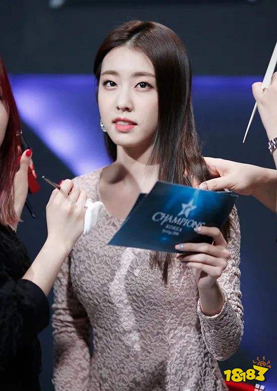 LPL和LCK美女主持解说盘点，谁是你心目的“老婆”_18183.com