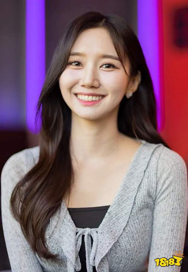 LPL和LCK美女主持解说盘点，谁是你心目的“老婆”_18183.com