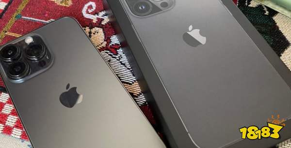 7000买的iPhone维修费14000，受诈女子：你直接抢我可能还好受点_18183.com