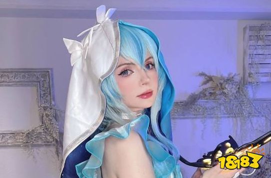 甜美可人！《生化危机4RE》艾什莉体模发最新COS照：清纯可爱《鸣潮》女角色_18183.com